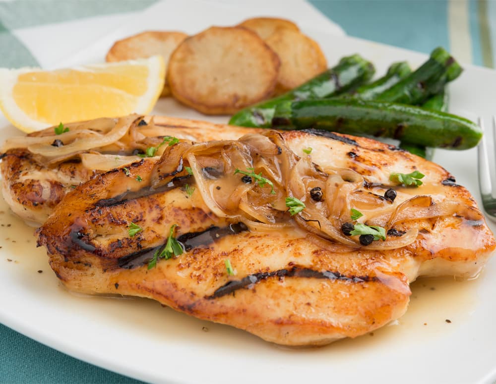 Black Pepper Chicken Fillets with Onion | Recipes | Lee Kum Kee Home | USA